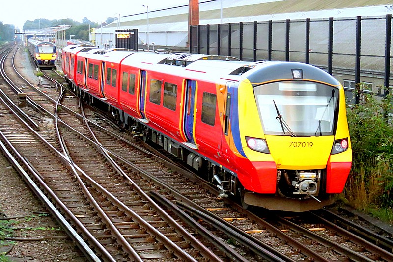 [wnxx] Pictures - 707023 707014 707018 707019 Gillingham 020923